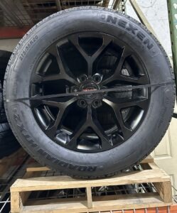 Silverado 20 - Lindsey Brothers